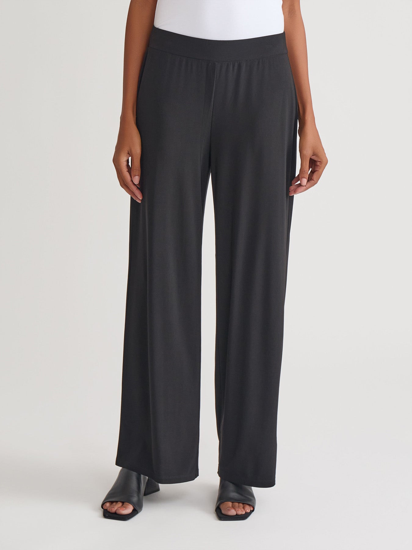 Pull-On Wide Leg Ankle Pant